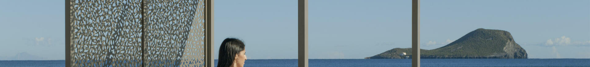 Hevea Mila laser cut canopy aluminium daybed | IndalOcio